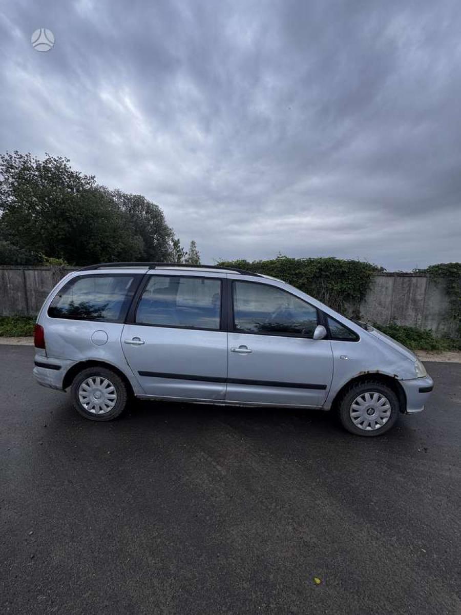 Pelēks SEAT Alhambra 2001 Vilkaviškis, ar dzinēja tilpumu 1.98 L un nobraukumu 333 tūkst. km par 850 €, foto 5 vietnē AUTOMOTO.COM.LV