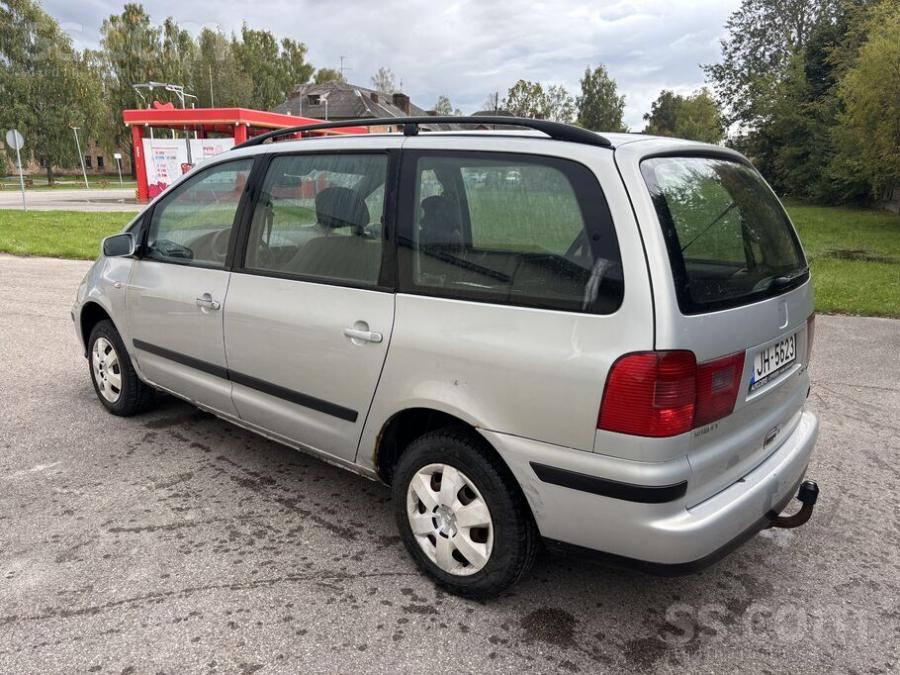 Pelēks SEAT Alhambra 2001 Dobele, ar dzinēja tilpumu 1.90 L un nobraukumu 360 tūkst. km par 1550 €, foto 4 vietnē AUTOMOTO.COM.LV