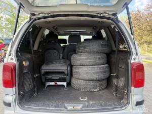 Pelēks SEAT Alhambra 2002 Viļņa, ar dzinēja tilpumu 2.00 L un nobraukumu 385 tūkst. km par 980 €, foto 12 vietnē AUTOMOTO.COM.LV