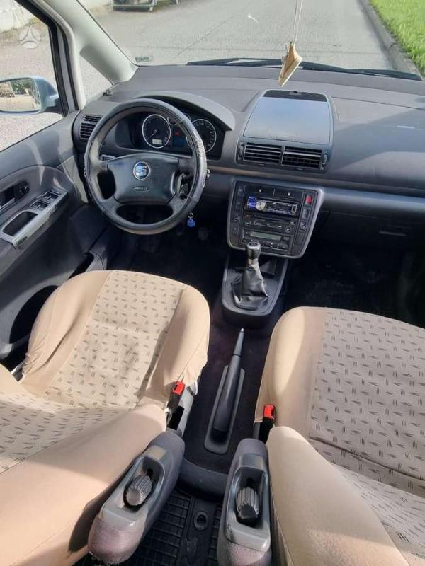 Pelēks SEAT Alhambra 2003 Marijampole, ar dzinēja tilpumu 1.90 L un nobraukumu 375 tūkst. km par 1150 €, foto 5 vietnē AUTOMOTO.COM.LV