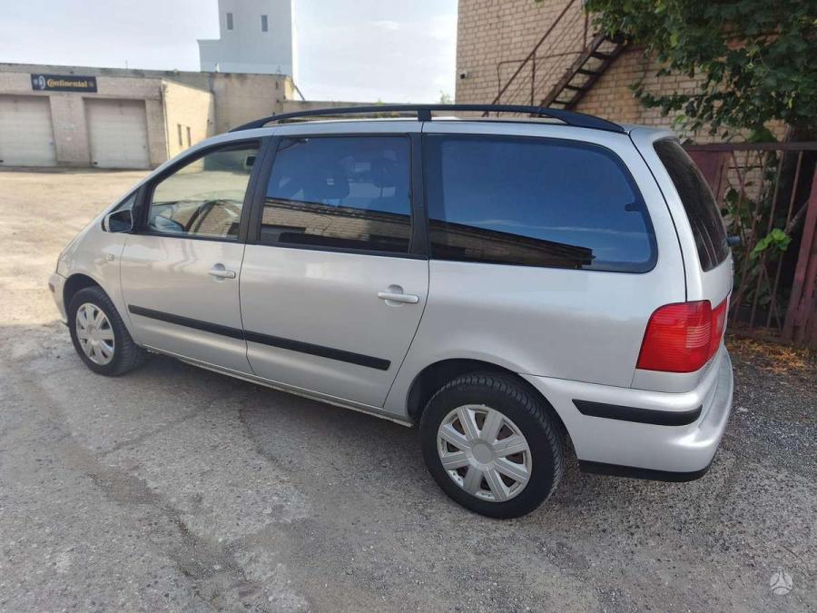 Grey SEAT Alhambra 2003 in Utena, with an engine capacity of 1.90 L and mileage of 290 thousand km for 2250 €, photo 7 on AUTOMOTO.COM.LV