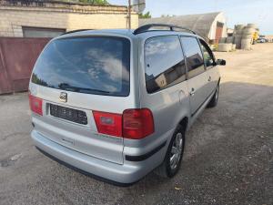Grey SEAT Alhambra 2003 in Utena, with an engine capacity of 1.90 L and mileage of 290 thousand km for 2250 €, photo 10 on AUTOMOTO.COM.LV