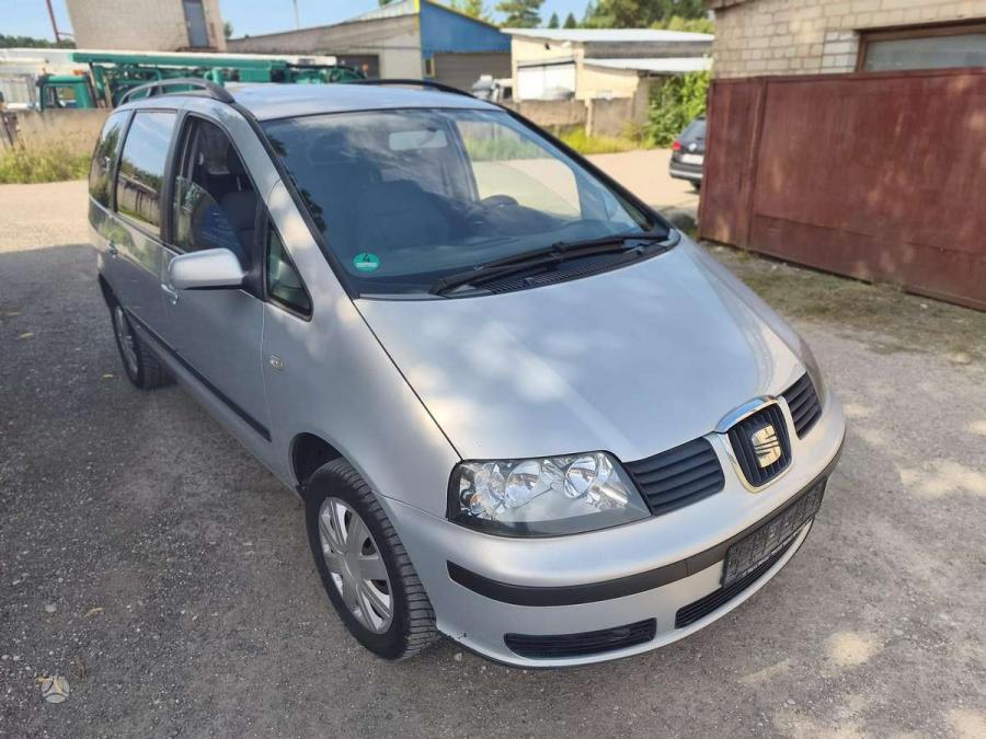 Grey SEAT Alhambra 2003 in Utena, with an engine capacity of 1.90 L and mileage of 290 thousand km for 2250 €, photo 23 on AUTOMOTO.COM.LV