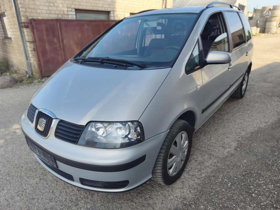 Grey SEAT Alhambra 2003 in Utena, with an engine capacity of 1.90 L and mileage of 290 thousand km for 2250 €, photo 24 on AUTOMOTO.COM.LV