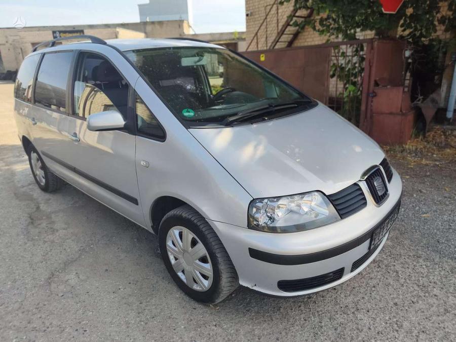 Grey SEAT Alhambra 2003 in Utena, with an engine capacity of 1.90 L and mileage of 290 thousand km for 2250 €, photo 27 on AUTOMOTO.COM.LV