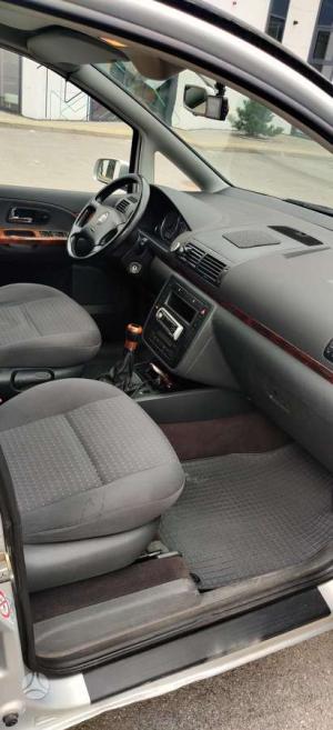 Pelēks SEAT Alhambra 2003 Kauņa, ar dzinēja tilpumu 1.90 L un nobraukumu 311 tūkst. km par 1390 €, foto 8 vietnē AUTOMOTO.COM.LV