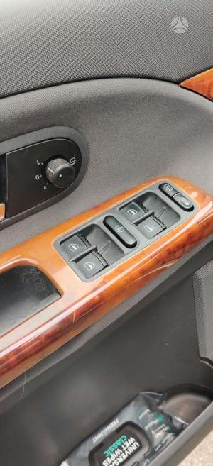 Pelēks SEAT Alhambra 2003 Kauņa, ar dzinēja tilpumu 1.90 L un nobraukumu 311 tūkst. km par 1390 €, foto 12 vietnē AUTOMOTO.COM.LV