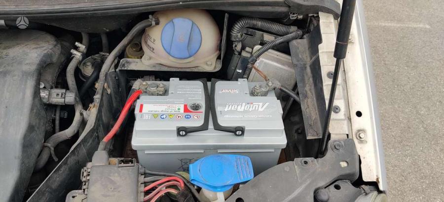 Pelēks SEAT Alhambra 2003 Kauņa, ar dzinēja tilpumu 1.90 L un nobraukumu 311 tūkst. km par 1390 €, foto 14 vietnē AUTOMOTO.COM.LV