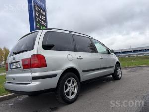 Pelēks SEAT Alhambra 2003 Daugavpils, ar dzinēja tilpumu 1.90 L un nobraukumu 258 tūkst. km par 2100 €, foto 5 vietnē AUTOMOTO.COM.LV