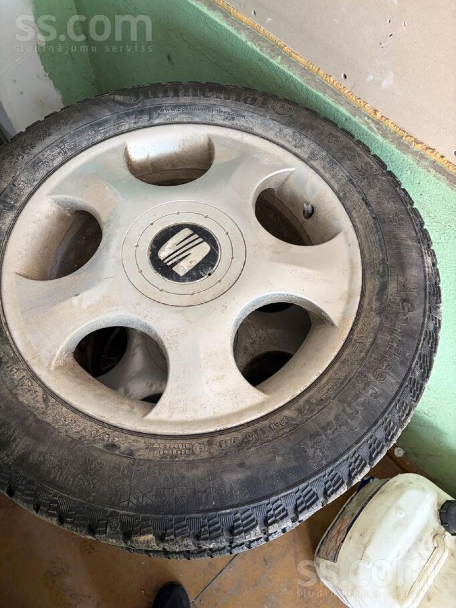 Pelēks SEAT Alhambra 2003 Daugavpils, ar dzinēja tilpumu 1.90 L un nobraukumu 258 tūkst. km par 2100 €, foto 13 vietnē AUTOMOTO.COM.LV
