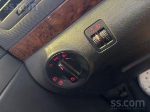 Pelēks SEAT Alhambra 2003 Daugavpils, ar dzinēja tilpumu 1.90 L un nobraukumu 258 tūkst. km par 2100 €, foto 17 vietnē AUTOMOTO.COM.LV