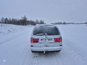Grey SEAT Alhambra 2004 in Kupiskis, with an engine capacity of 1.90 L and mileage of 361 thousand km for 950 €, photo 5 on AUTOMOTO.COM.LV