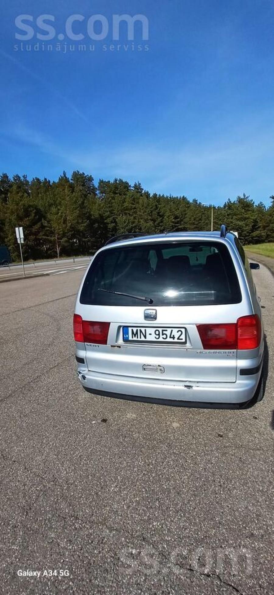 Grey SEAT Alhambra 2005 in Ventspils, with an engine capacity of 1.90 L and mileage of 442 thousand km for 8700 €, photo 10 on AUTOMOTO.COM.LV
