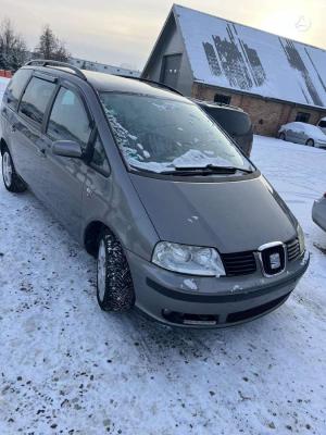 Grey SEAT Alhambra 2006 in Marijampole, with an engine capacity of 1.97 L and mileage of 341 thousand km for 1800 €, photo  on AUTOMOTO.COM.LV