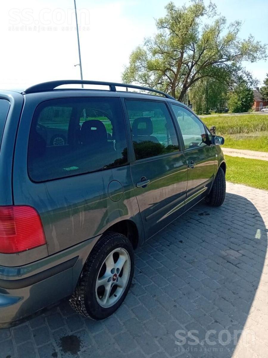 Pelēks SEAT Alhambra 2006 Balvi, ar dzinēja tilpumu 1.90 L un nobraukumu 367 tūkst. km par 2500 €, foto 1 vietnē AUTOMOTO.COM.LV