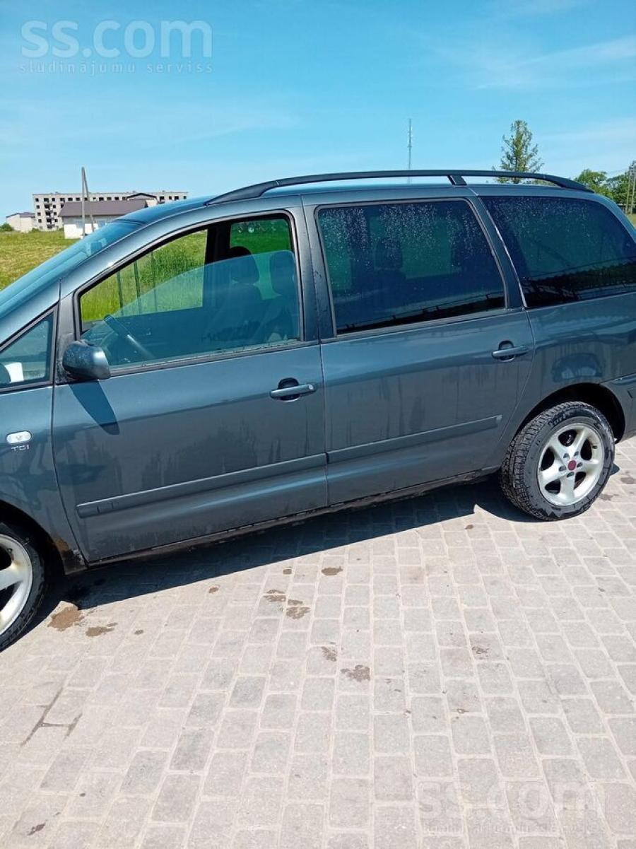 Pelēks SEAT Alhambra 2006 Balvi, ar dzinēja tilpumu 1.90 L un nobraukumu 367 tūkst. km par 2500 €, foto 3 vietnē AUTOMOTO.COM.LV