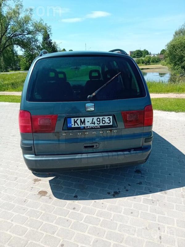 Pelēks SEAT Alhambra 2006 Balvi, ar dzinēja tilpumu 1.90 L un nobraukumu 367 tūkst. km par 2500 €, foto 4 vietnē AUTOMOTO.COM.LV