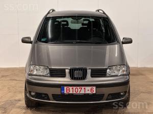Pelēks SEAT Alhambra 2006 Jūrmala, ar dzinēja tilpumu 2.00 L un nobraukumu 230 tūkst. km par 3950 €, foto 3 vietnē AUTOMOTO.COM.LV