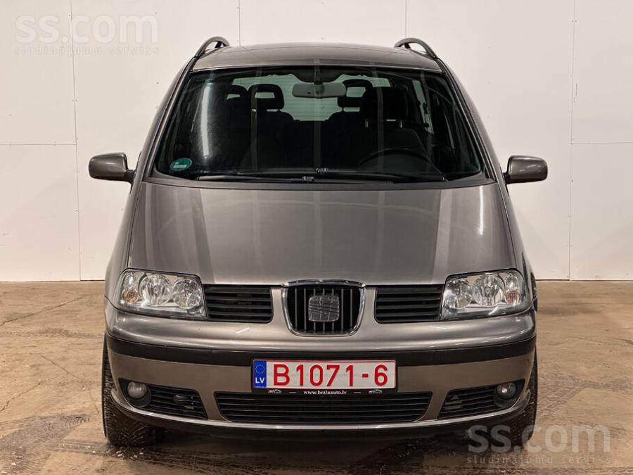 Pelēks SEAT Alhambra 2006 Jūrmala, ar dzinēja tilpumu 2.00 L un nobraukumu 230 tūkst. km par 3950 €, foto 3 vietnē AUTOMOTO.COM.LV