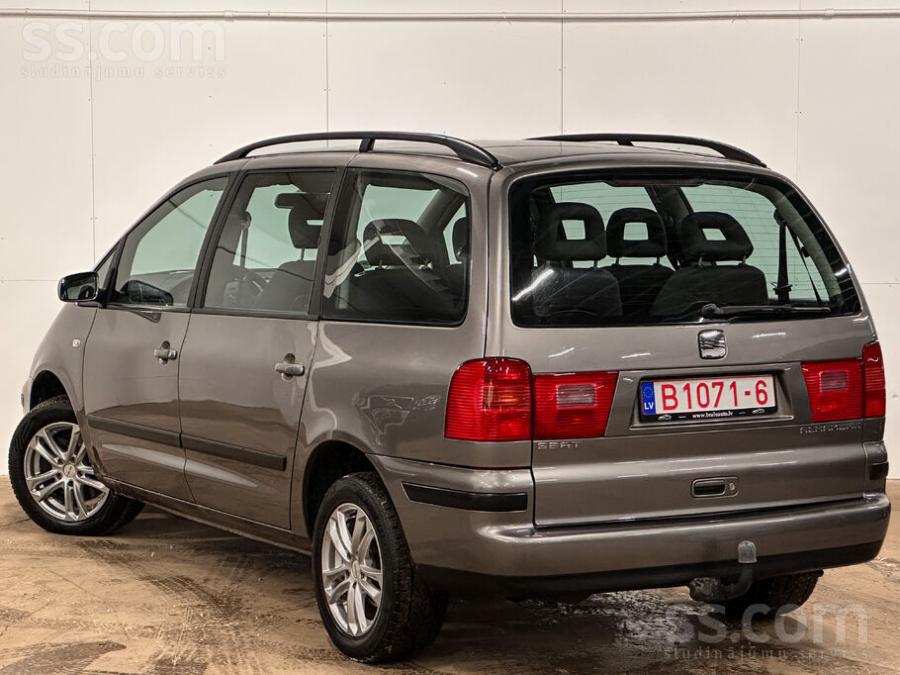 Pelēks SEAT Alhambra 2006 Jūrmala, ar dzinēja tilpumu 2.00 L un nobraukumu 230 tūkst. km par 3950 €, foto 10 vietnē AUTOMOTO.COM.LV