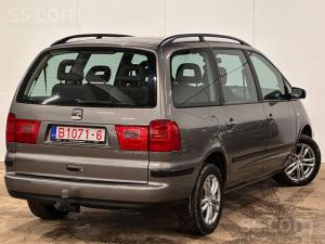 Pelēks SEAT Alhambra 2006 Jūrmala, ar dzinēja tilpumu 2.00 L un nobraukumu 230 tūkst. km par 3950 €, foto 11 vietnē AUTOMOTO.COM.LV