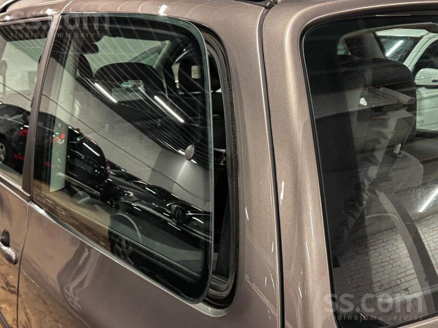 Pelēks SEAT Alhambra 2006 Jūrmala, ar dzinēja tilpumu 2.00 L un nobraukumu 230 tūkst. km par 3950 €, foto 13 vietnē AUTOMOTO.COM.LV
