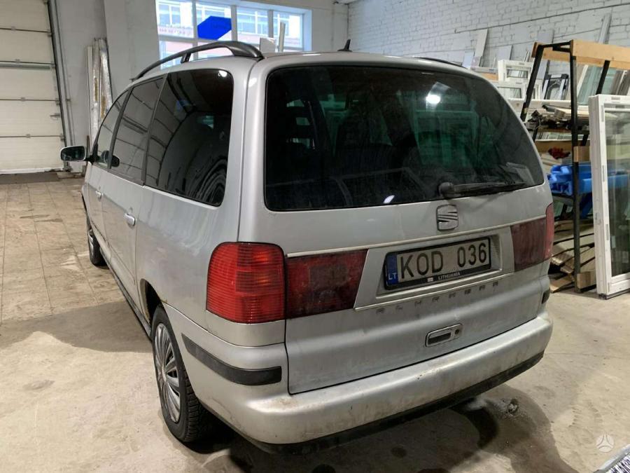 Grey SEAT Alhambra 2006 in Vilnius, with an engine capacity of 0.00 L and mileage of 300 thousand km for 2000 €, photo 5 on AUTOMOTO.COM.LV