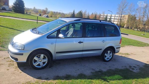 Grey SEAT Alhambra 2006 in Vilnius, with an engine capacity of 1.90 L and mileage of 234 thousand km for 2850 €, photo 4 on AUTOMOTO.COM.LV