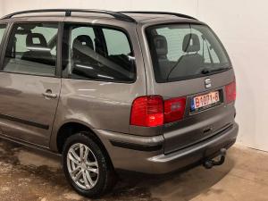 Grey SEAT Alhambra 2006 in Jurmala, with an engine capacity of 2.00 L and mileage of 230 thousand km for 3950 €, photo 7 on AUTOMOTO.COM.LV