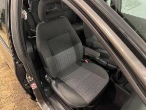 Grey SEAT Alhambra 2006 in Jurmala, with an engine capacity of 2.00 L and mileage of 230 thousand km for 3950 €, photo 20 on AUTOMOTO.COM.LV