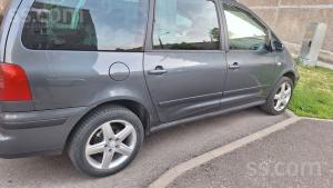Pelēks SEAT Alhambra 2006 Daugavpils, ar dzinēja tilpumu 2.00 L un nobraukumu 340 tūkst. km par 2200 €, foto 4 vietnē AUTOMOTO.COM.LV