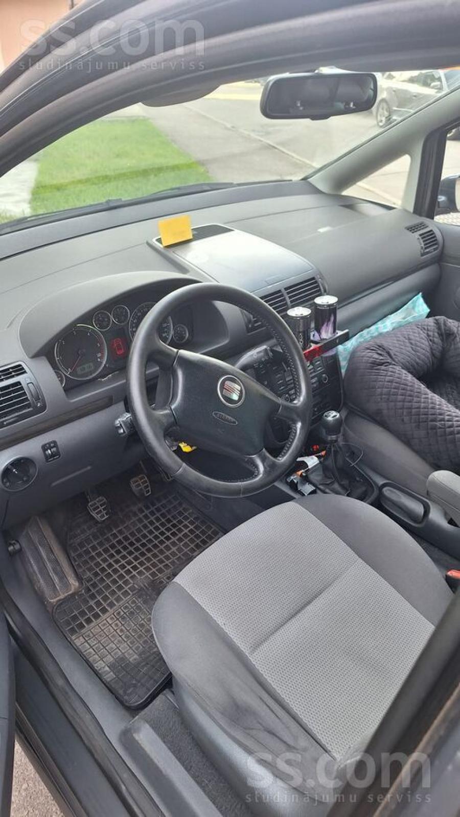 Pelēks SEAT Alhambra 2006 Daugavpils, ar dzinēja tilpumu 2.00 L un nobraukumu 340 tūkst. km par 2200 €, foto 11 vietnē AUTOMOTO.COM.LV