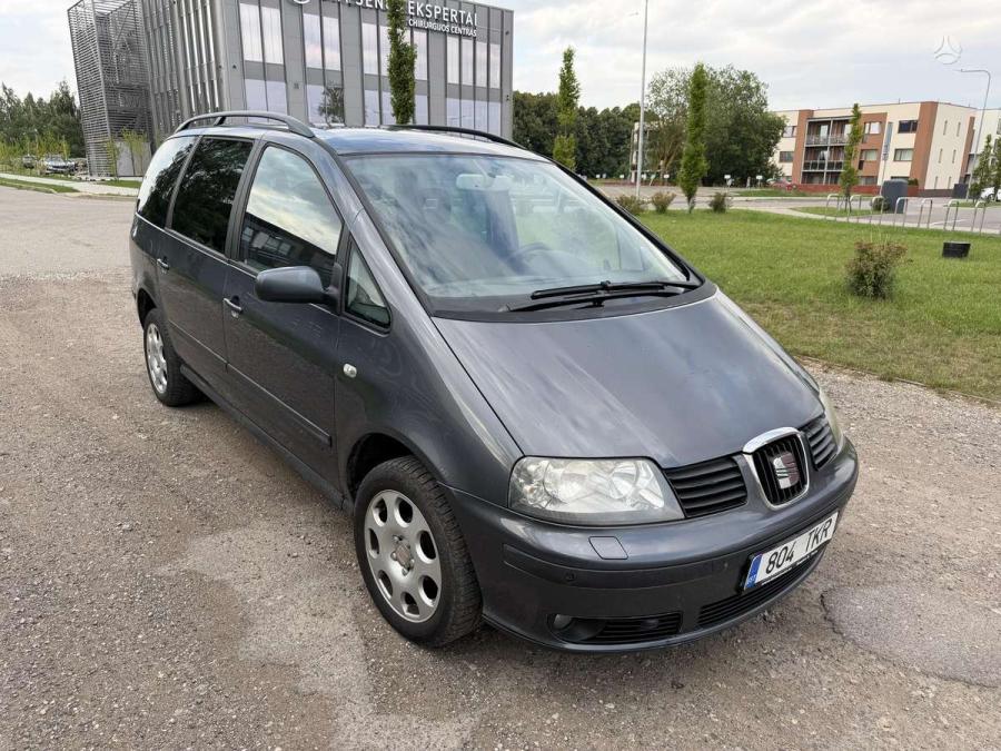 Pelēks SEAT Alhambra 2006 Viļņa, ar dzinēja tilpumu 1.97 L un nobraukumu 395 tūkst. km par 999 €, foto 3 vietnē AUTOMOTO.COM.LV