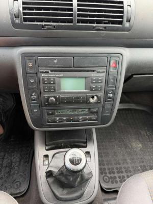 Pelēks SEAT Alhambra 2006 Viļņa, ar dzinēja tilpumu 1.97 L un nobraukumu 395 tūkst. km par 999 €, foto 14 vietnē AUTOMOTO.COM.LV