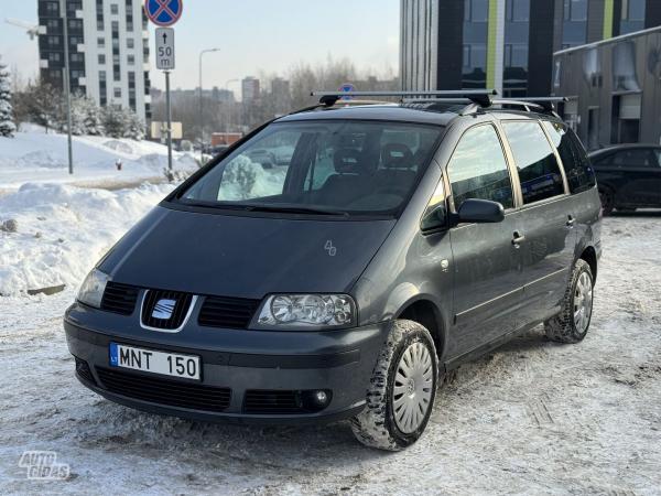 Pelēks SEAT Alhambra 2007 Viļņa, ar dzinēja tilpumu 1.90 L un nobraukumu 325 tūkst. km par 2250 €, foto 1 vietnē AUTOMOTO.COM.LV