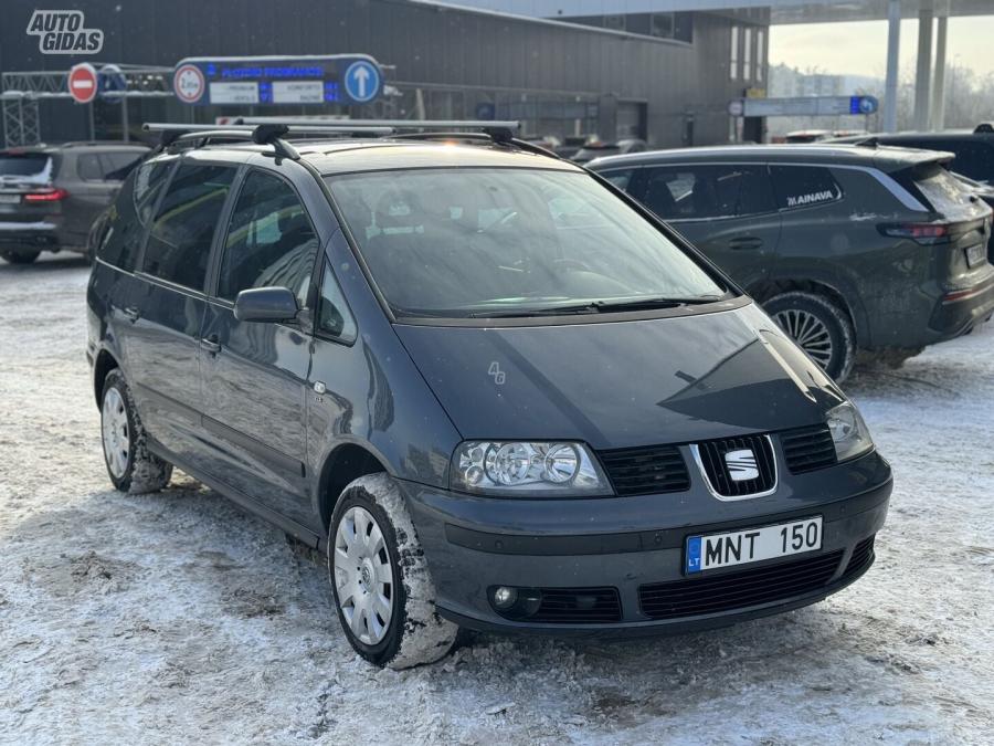 Grey SEAT Alhambra 2007 in Vilnius, with an engine capacity of 1.90 L and mileage of 310 thousand km for 2199 €, photo 2 on AUTOMOTO.COM.LV