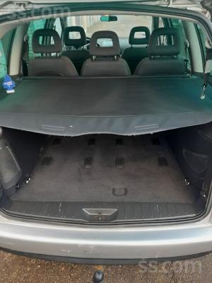 Grey SEAT Alhambra 2007 in Riga, with an engine capacity of 1.90 L and mileage of 360 thousand km for 2799 €, photo 16 on AUTOMOTO.COM.LV