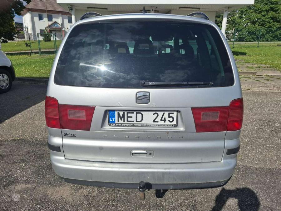 Pelēks SEAT Alhambra 2007 Alīta, ar dzinēja tilpumu 1.97 L un nobraukumu 300 tūkst. km par 1655 €, foto 4 vietnē AUTOMOTO.COM.LV