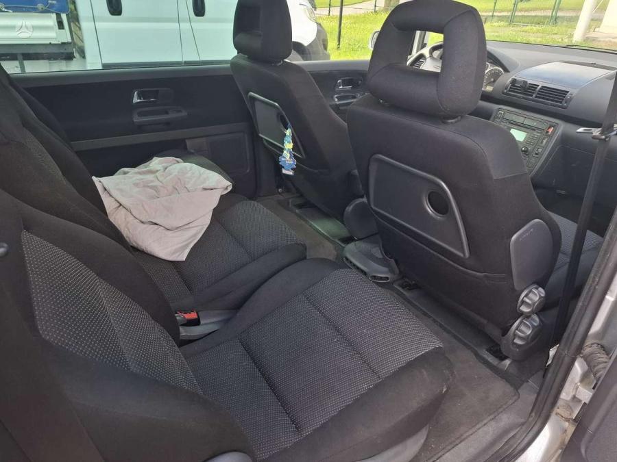 Pelēks SEAT Alhambra 2007 Alīta, ar dzinēja tilpumu 1.97 L un nobraukumu 300 tūkst. km par 1655 €, foto 10 vietnē AUTOMOTO.COM.LV