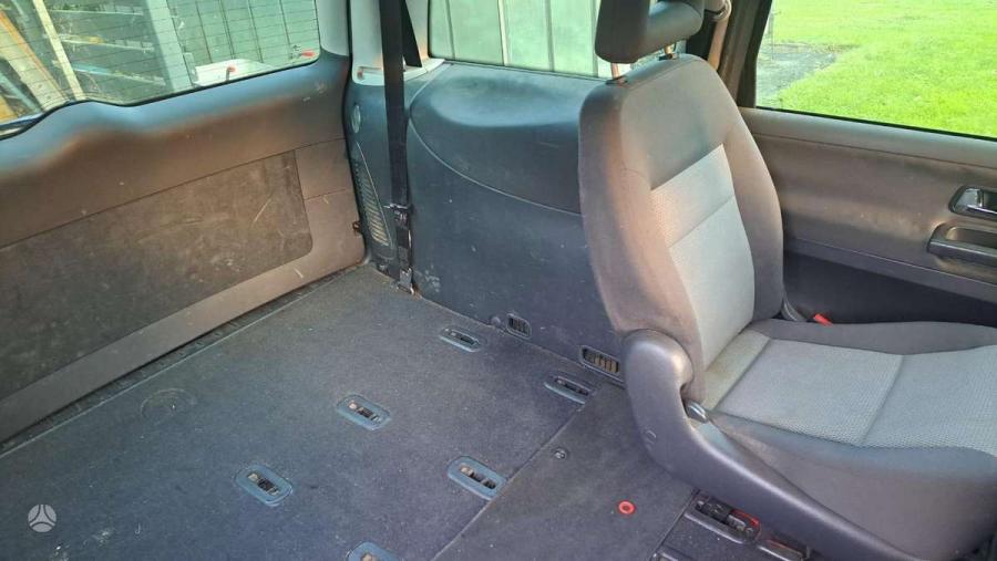 Pelēks SEAT Alhambra 2007 Kauņa, ar dzinēja tilpumu 1.97 L un nobraukumu 446 tūkst. km par 1999 €, foto 11 vietnē AUTOMOTO.COM.LV