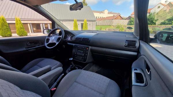 Pelēks SEAT Alhambra 2008 Kėdainiai, ar dzinēja tilpumu 1.97 L un nobraukumu 259 tūkst. km par 3950 €, foto 11 vietnē AUTOMOTO.COM.LV