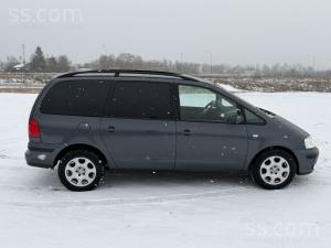 Grey SEAT Alhambra 2008 in Daugavpils, with an engine capacity of 2.00 L and mileage of 358 thousand km for 1990 €, photo 6 on AUTOMOTO.COM.LV