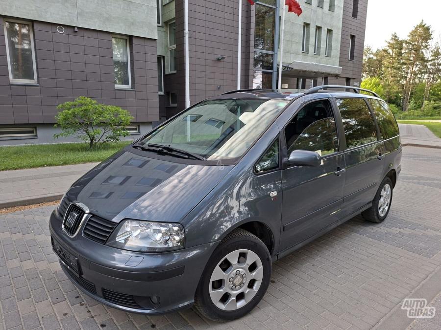 Pelēks SEAT Alhambra 2008 Viļņa, ar dzinēja tilpumu 2.00 L un nobraukumu 281 tūkst. km par 3650 €, foto 1 vietnē AUTOMOTO.COM.LV