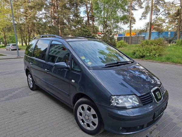 Grey SEAT Alhambra 2008 in Vilnius, with an engine capacity of 2.00 L and mileage of 281 thousand km for 3650 €, photo 3 on AUTOMOTO.COM.LV