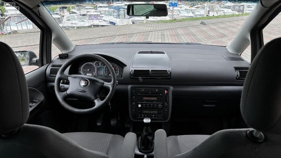 Pelēks SEAT Alhambra 2008 Šilutė, ar dzinēja tilpumu 2.00 L un nobraukumu 274 tūkst. km par 2650 €, foto 9 vietnē AUTOMOTO.COM.LV