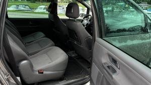 Pelēks SEAT Alhambra 2008 Šilutė, ar dzinēja tilpumu 2.00 L un nobraukumu 274 tūkst. km par 2650 €, foto 13 vietnē AUTOMOTO.COM.LV