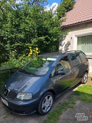 Pelēks SEAT Alhambra 2008 Kauņa, ar dzinēja tilpumu 1.90 L un nobraukumu 264 tūkst. km par 3900 €, foto  vietnē AUTOMOTO.COM.LV