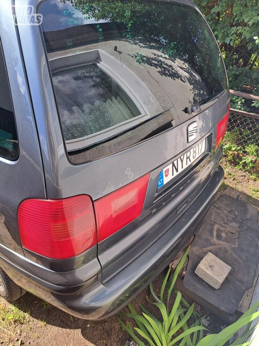 Pelēks SEAT Alhambra 2008 Kauņa, ar dzinēja tilpumu 1.90 L un nobraukumu 264 tūkst. km par 3900 €, foto 5 vietnē AUTOMOTO.COM.LV