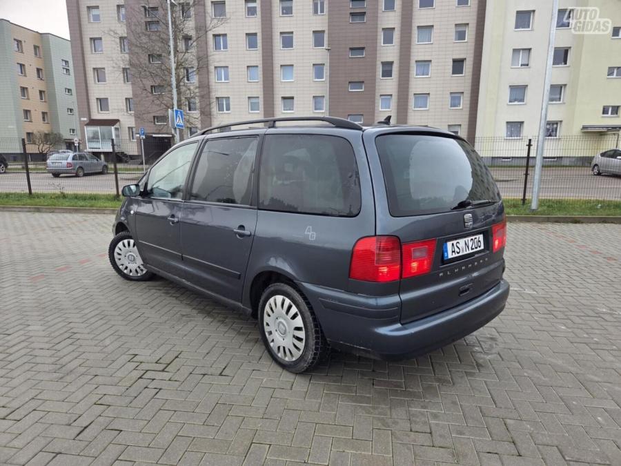 Pelēks SEAT Alhambra 2009 Telšiai, ar dzinēja tilpumu 2.00 L un nobraukumu 256 tūkst. km par 3650 €, foto 14 vietnē AUTOMOTO.COM.LV