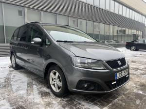 Grey SEAT Alhambra 2010 in Vilnius, with an engine capacity of 1.97 L and mileage of 339 thousand km for 4750 €, photo 2 on AUTOMOTO.COM.LV